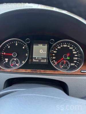 Balts Volkswagen Passat B7 2011 Rīga, ar dzinēja tilpumu 2.00 L un nobraukumu 266 tūkst. km par 4800 €, foto 12 vietnē AUTOMOTO.COM.LV