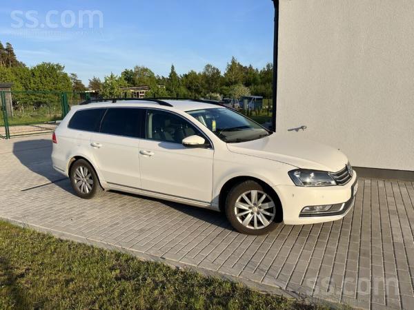 White Volkswagen Passat B7 2011 in Riga, with an engine capacity of 2.00 L and mileage of 411 thousand km for 2550 €, photo 2 on AUTOMOTO.COM.LV