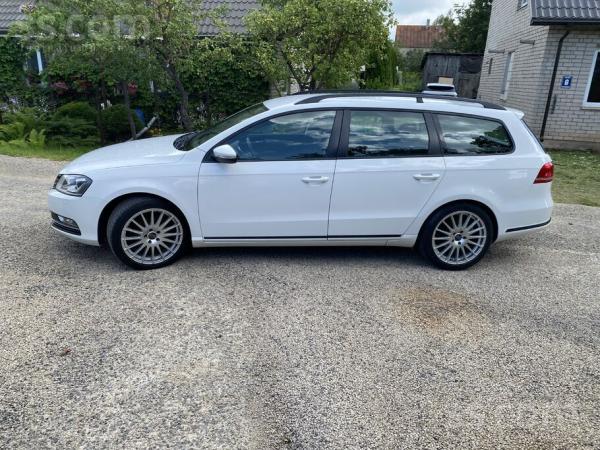 White Volkswagen Passat B7 2011 in Ludza, with an engine capacity of 2.00 L and mileage of 0 thousand km for 4500 €, photo 4 on AUTOMOTO.COM.LV