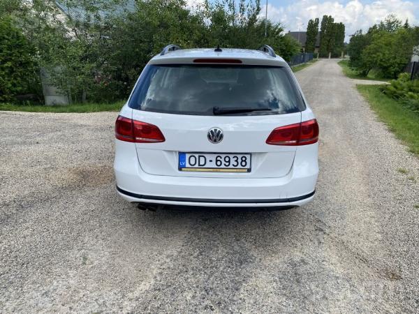 White Volkswagen Passat B7 2011 in Ludza, with an engine capacity of 2.00 L and mileage of 0 thousand km for 4500 €, photo 7 on AUTOMOTO.COM.LV