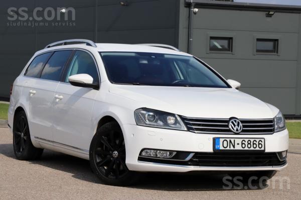 White Volkswagen Passat B7 2012 in Tukums, with an engine capacity of 2.00 L and mileage of 367 thousand km for 4990 €, photo 1 on AUTOMOTO.COM.LV