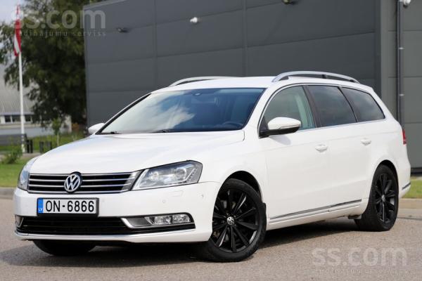 White Volkswagen Passat B7 2012 in Tukums, with an engine capacity of 2.00 L and mileage of 367 thousand km for 4990 €, photo 7 on AUTOMOTO.COM.LV