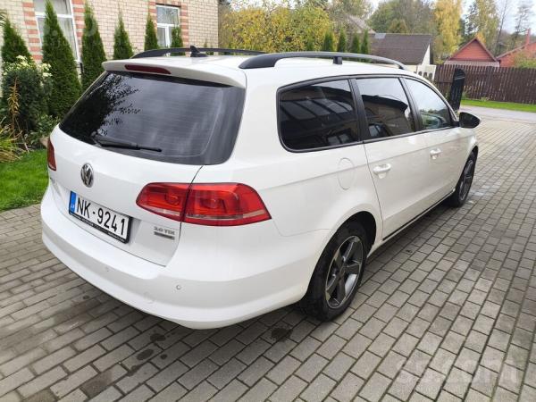 White Volkswagen Passat B7 2012 in Preili, with an engine capacity of 2.00 L and mileage of 297 thousand km for 6500 €, photo 7 on AUTOMOTO.COM.LV