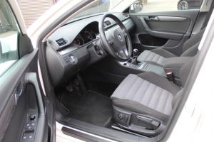 Balts Volkswagen Passat B7 2013 Rīga, ar dzinēja tilpumu 1.60 L un nobraukumu 205 tūkst. km par 7200 €, foto 7 vietnē AUTOMOTO.COM.LV