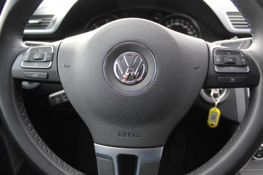 Balts Volkswagen Passat B7 2013 Rīga, ar dzinēja tilpumu 1.60 L un nobraukumu 205 tūkst. km par 7200 €, foto 14 vietnē AUTOMOTO.COM.LV