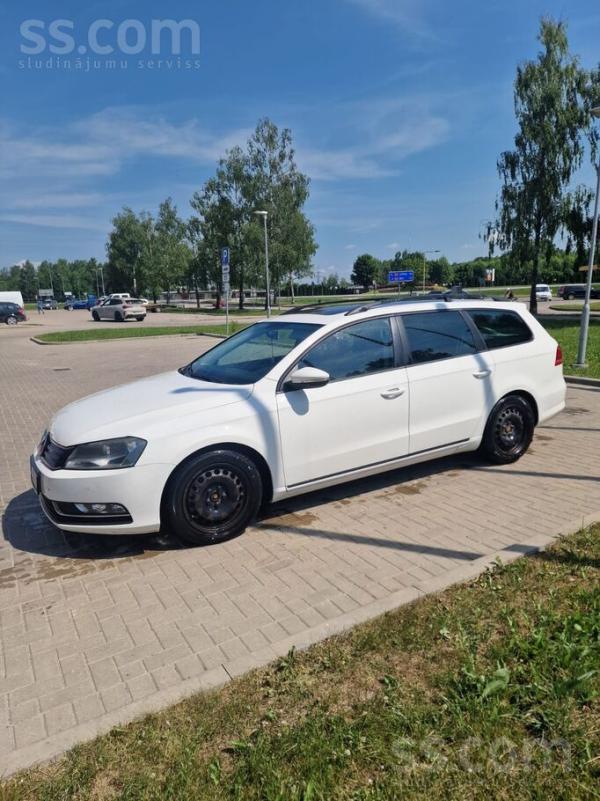 Balts Volkswagen Passat B7 2013 Talsi, ar dzinēja tilpumu 1.60 L un nobraukumu 270 tūkst. km par 5700 €, foto 3 vietnē AUTOMOTO.COM.LV