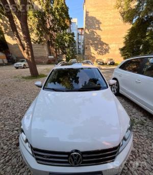 Balts Volkswagen Passat B7 2014 Rīga, ar dzinēja tilpumu 2.00 L un nobraukumu 250 tūkst. km par 7750 €, foto 3 vietnē AUTOMOTO.COM.LV