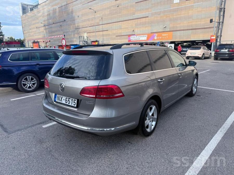 Yellow Volkswagen Passat B7 2013 in Riga, with an engine capacity of 2.00 L and mileage of 0 thousand km for 4700 €, photo 5 on AUTOMOTO.COM.LV