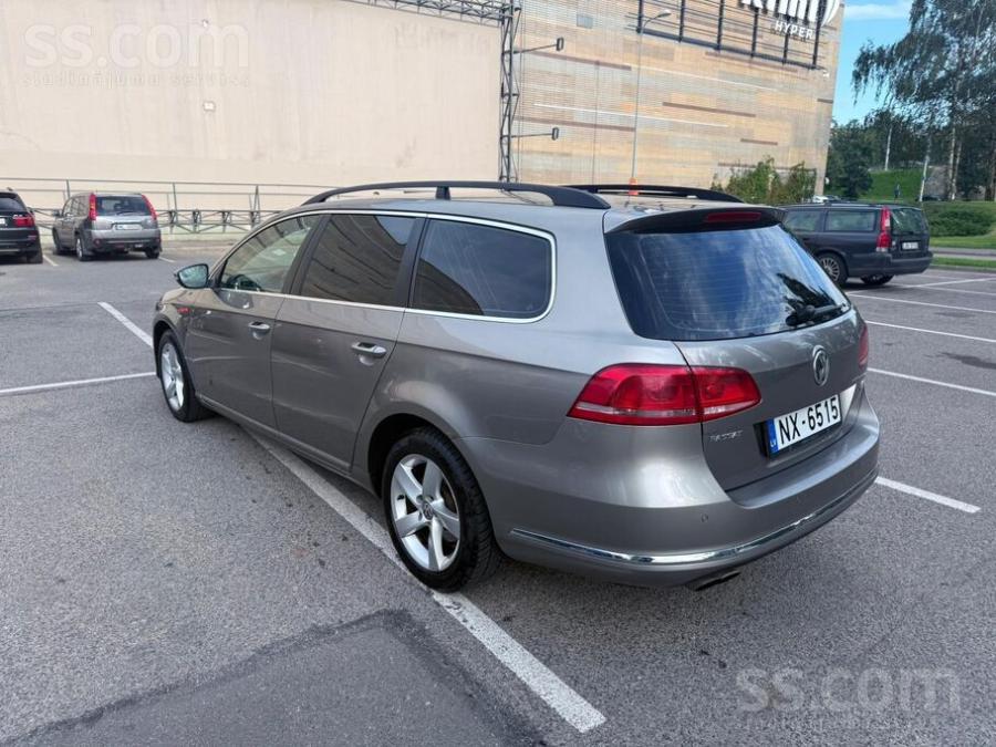 Yellow Volkswagen Passat B7 2013 in Riga, with an engine capacity of 2.00 L and mileage of 0 thousand km for 4700 €, photo 6 on AUTOMOTO.COM.LV