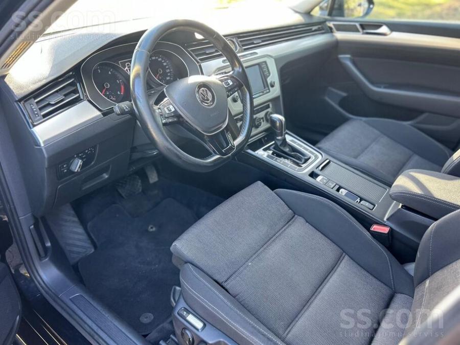 Melns Volkswagen Passat B8 2016 Rīga, ar dzinēja tilpumu 2.00 L un nobraukumu 308 tūkst. km par 8700 €, foto 6 vietnē AUTOMOTO.COM.LV