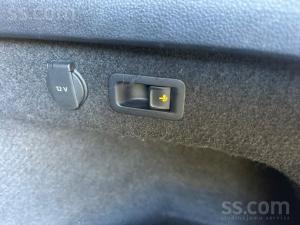 Melns Volkswagen Passat B8 2016 Rīga, ar dzinēja tilpumu 2.00 L un nobraukumu 308 tūkst. km par 8700 €, foto 13 vietnē AUTOMOTO.COM.LV
