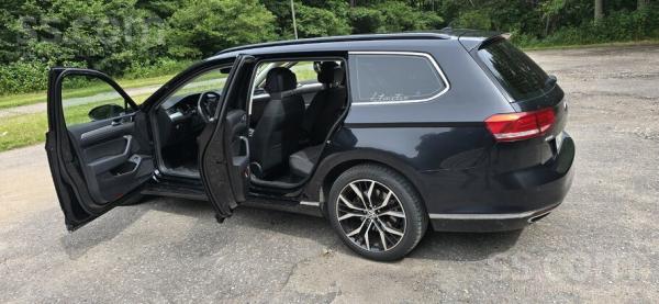 Melns Volkswagen Passat B8 2018 Liepāja, ar dzinēja tilpumu 2.00 L un nobraukumu 240 tūkst. km par 19900 €, foto  vietnē AUTOMOTO.COM.LV