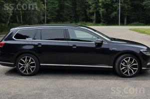 Melns Volkswagen Passat B8 2018 Liepāja, ar dzinēja tilpumu 2.00 L un nobraukumu 240 tūkst. km par 19900 €, foto 9 vietnē AUTOMOTO.COM.LV