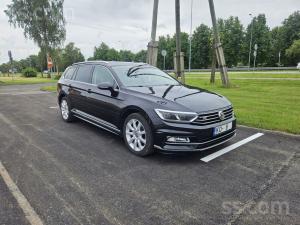Black Volkswagen Passat B8 2016 in Ogre, with an engine capacity of 2.00 L and mileage of 278 thousand km for 12900 €, photo 3 on AUTOMOTO.COM.LV