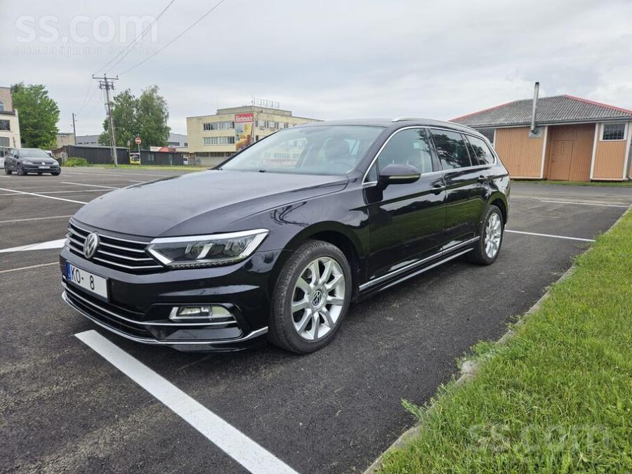 Black Volkswagen Passat B8 2016 in Ogre, with an engine capacity of 2.00 L and mileage of 278 thousand km for 12900 €, photo 6 on AUTOMOTO.COM.LV