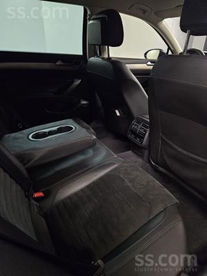Black Volkswagen Passat B8 2016 in Ogre, with an engine capacity of 2.00 L and mileage of 278 thousand km for 12900 €, photo 15 on AUTOMOTO.COM.LV