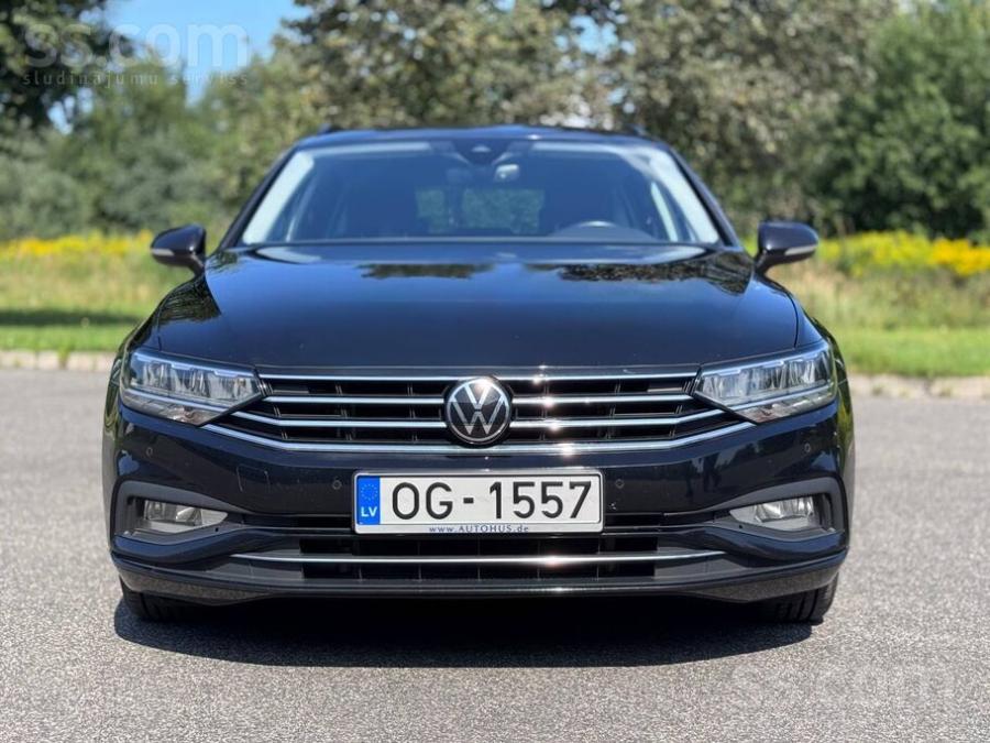 Black Volkswagen Passat B8 2022 in Riga, with an engine capacity of 2.00 L and mileage of 183 thousand km for 15470 €, photo 1 on AUTOMOTO.COM.LV