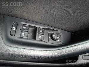 Black Volkswagen Passat B8 2022 in Riga, with an engine capacity of 2.00 L and mileage of 183 thousand km for 15470 €, photo 17 on AUTOMOTO.COM.LV