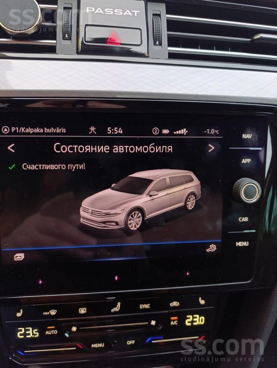 Black Volkswagen Passat B8 2022 in Riga, with an engine capacity of 2.00 L and mileage of 183 thousand km for 15470 €, photo 20 on AUTOMOTO.COM.LV