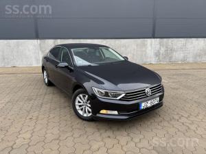Black Volkswagen Passat B8 2015 in Riga, with an engine capacity of 1.40 L and mileage of 141 thousand km for 10500 €, photo 2 on AUTOMOTO.COM.LV