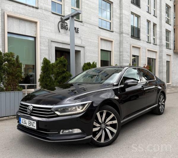Black Volkswagen Passat B8 2015 in Tallinn, with an engine capacity of 2.00 L and mileage of 211 thousand km for 11999 €, photo 2 on AUTOMOTO.COM.LV