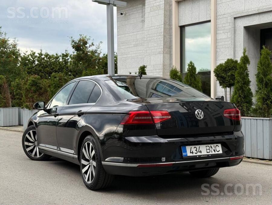 Melns Volkswagen Passat B8 2015 Tallina, ar dzinēja tilpumu 2.00 L un nobraukumu 211 tūkst. km par 11999 €, foto 10 vietnē AUTOMOTO.COM.LV