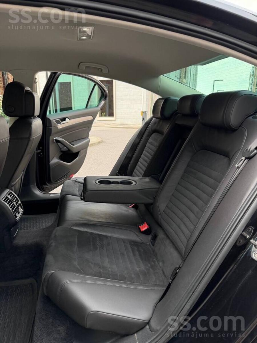 Melns Volkswagen Passat B8 2015 Tallina, ar dzinēja tilpumu 2.00 L un nobraukumu 211 tūkst. km par 11999 €, foto 24 vietnē AUTOMOTO.COM.LV