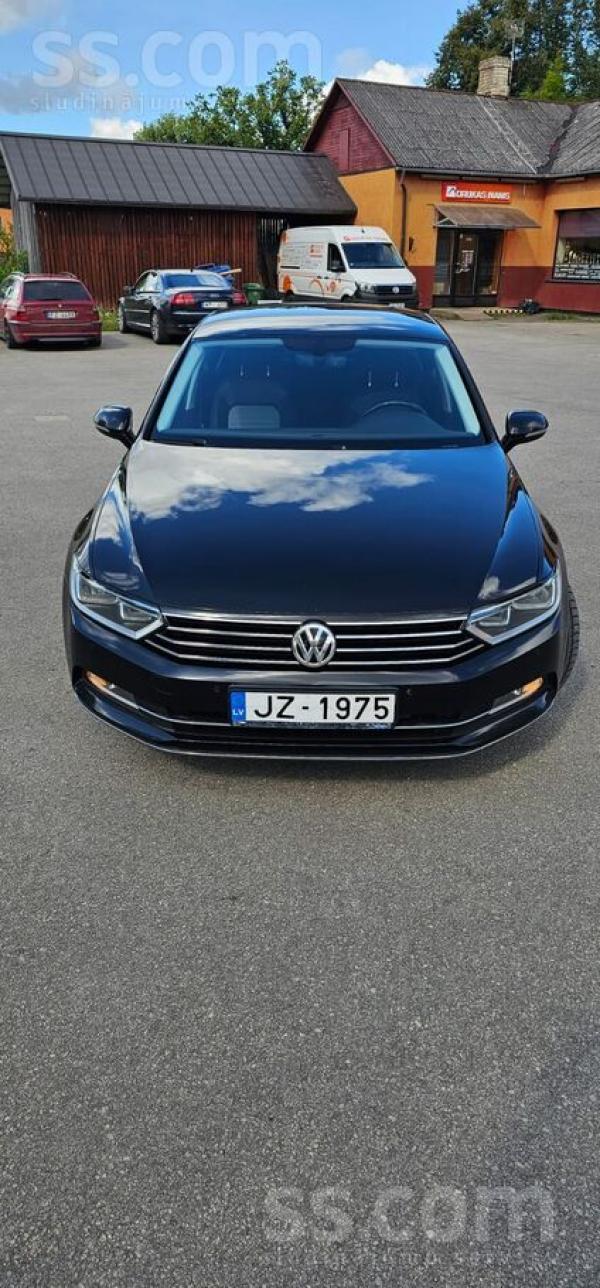 Melns Volkswagen Passat B8 2015 Jēkabpils, ar dzinēja tilpumu 2.00 L un nobraukumu 236 tūkst. km par 8950 €, foto 2 vietnē AUTOMOTO.COM.LV