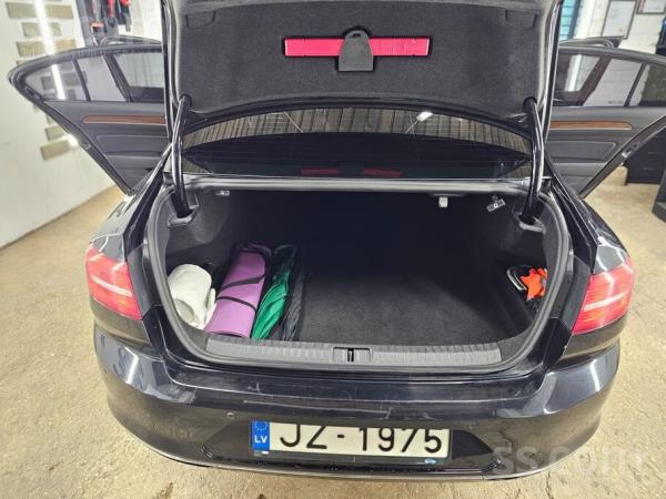 Melns Volkswagen Passat B8 2015 Jēkabpils, ar dzinēja tilpumu 2.00 L un nobraukumu 236 tūkst. km par 8950 €, foto 8 vietnē AUTOMOTO.COM.LV