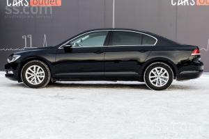 Black Volkswagen Passat B8 2016 in Riga, with an engine capacity of 1.40 L and mileage of 257 thousand km for 9990 €, photo 6 on AUTOMOTO.COM.LV