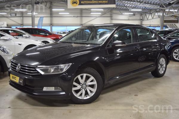 Melns Volkswagen Passat B8 2016 Rīga, ar dzinēja tilpumu 1.40 L un nobraukumu 279 tūkst. km par 6400 €, foto 1 vietnē AUTOMOTO.COM.LV