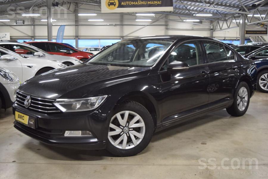 Black Volkswagen Passat B8 2016 in Riga, with an engine capacity of 1.40 L and mileage of 279 thousand km for 6400 €, photo 1 on AUTOMOTO.COM.LV