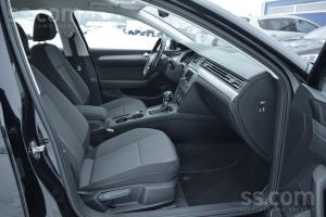 Black Volkswagen Passat B8 2016 in Riga, with an engine capacity of 1.40 L and mileage of 279 thousand km for 6400 €, photo 12 on AUTOMOTO.COM.LV