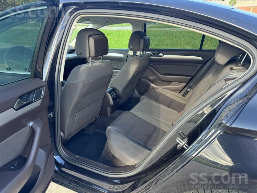 Melns Volkswagen Passat B8 2016 Valmiera, ar dzinēja tilpumu 2.00 L un nobraukumu 205 tūkst. km par 8290 €, foto 16 vietnē AUTOMOTO.COM.LV