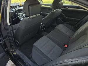 Melns Volkswagen Passat B8 2016 Rīga, ar dzinēja tilpumu 1.80 L un nobraukumu 126 tūkst. km par 10900 €, foto 9 vietnē AUTOMOTO.COM.LV