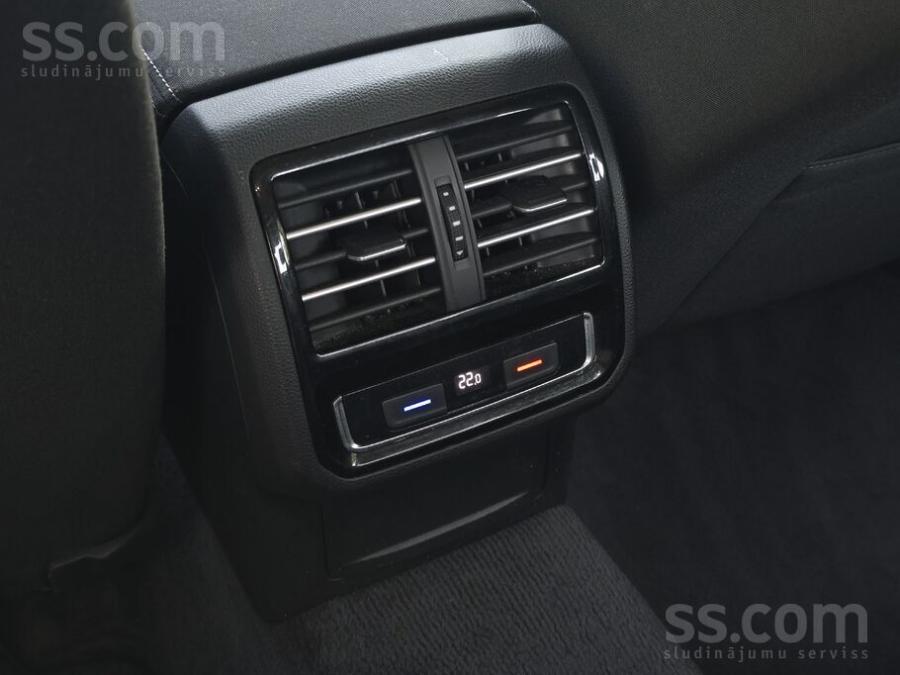 Melns Volkswagen Passat B8 2016 Rīga, ar dzinēja tilpumu 1.80 L un nobraukumu 126 tūkst. km par 10900 €, foto 11 vietnē AUTOMOTO.COM.LV
