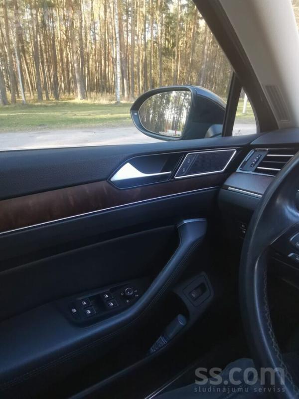 Melns Volkswagen Passat B8 2016 Rīga, ar dzinēja tilpumu 2.00 L un nobraukumu 174 tūkst. km par 11500 €, foto 3 vietnē AUTOMOTO.COM.LV