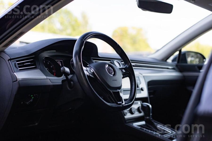 Melns Volkswagen Passat B8 2016 Rīga, ar dzinēja tilpumu 1.40 L un nobraukumu 288 tūkst. km par 9990 €, foto 14 vietnē AUTOMOTO.COM.LV