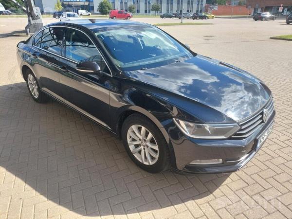 Black Volkswagen Passat B8 2016 in Riga, with an engine capacity of 2.00 L and mileage of 261 thousand km for 6900 €, photo 1 on AUTOMOTO.COM.LV