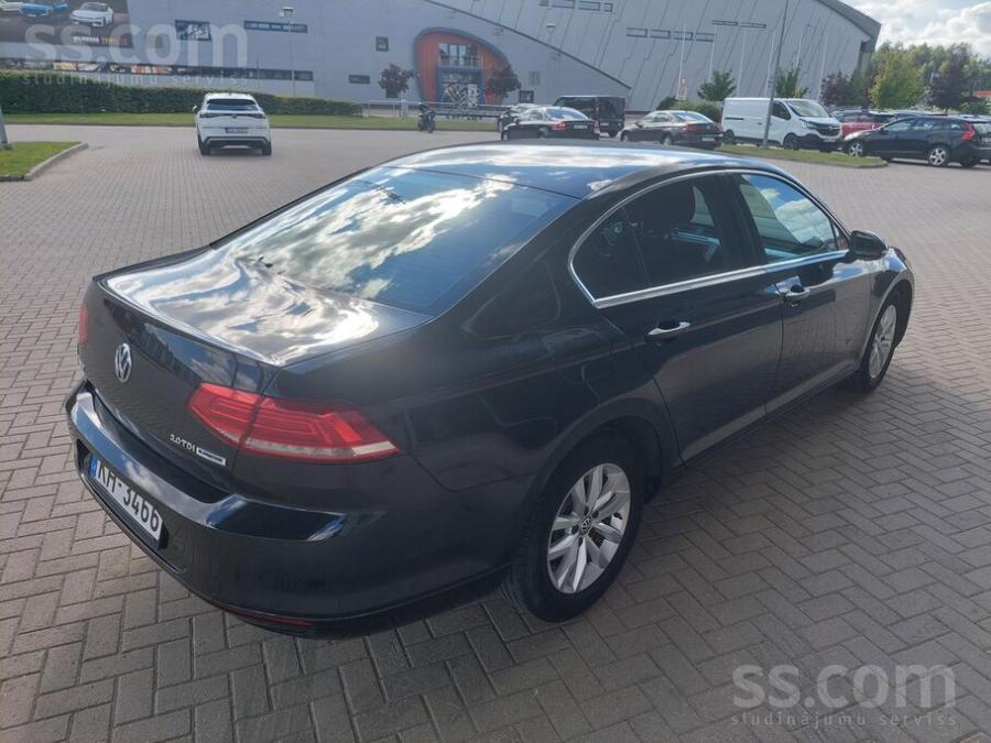Melns Volkswagen Passat B8 2016 Rīga, ar dzinēja tilpumu 2.00 L un nobraukumu 261 tūkst. km par 6900 €, foto 4 vietnē AUTOMOTO.COM.LV