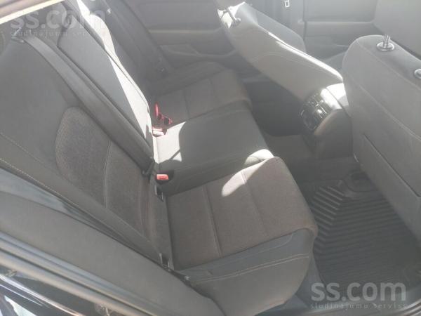 Black Volkswagen Passat B8 2016 in Riga, with an engine capacity of 2.00 L and mileage of 261 thousand km for 6900 €, photo 8 on AUTOMOTO.COM.LV