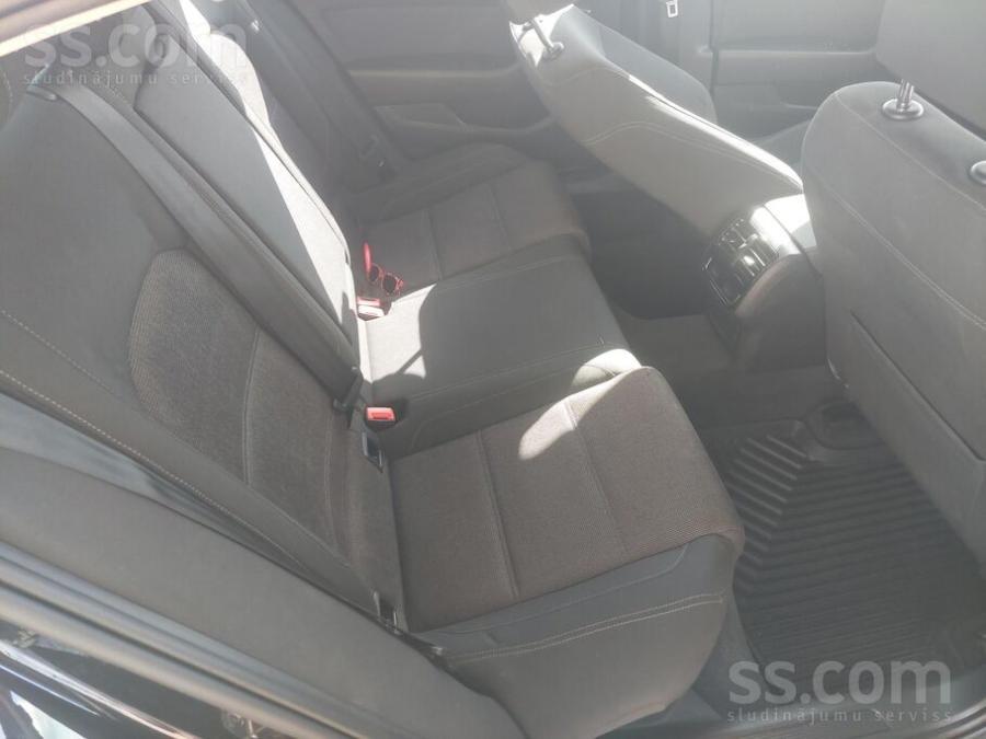 Melns Volkswagen Passat B8 2016 Rīga, ar dzinēja tilpumu 2.00 L un nobraukumu 261 tūkst. km par 6900 €, foto 8 vietnē AUTOMOTO.COM.LV