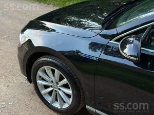Melns Volkswagen Passat B8 2016 Šauļi, ar dzinēja tilpumu 1.40 L un nobraukumu 171 tūkst. km par 9950 €, foto 5 vietnē AUTOMOTO.COM.LV
