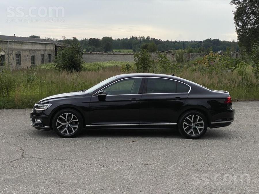 Black Volkswagen Passat B8 2017 in Madona, with an engine capacity of 2.00 L and mileage of 245 thousand km for 14550 €, photo 1 on AUTOMOTO.COM.LV