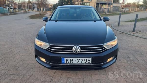 Black Volkswagen Passat B8 2017 in Riga, with an engine capacity of 1.40 L and mileage of 126 thousand km for 7950 €, photo 3 on AUTOMOTO.COM.LV