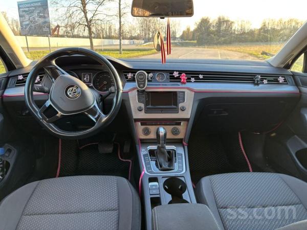 Black Volkswagen Passat B8 2017 in Riga, with an engine capacity of 1.60 L and mileage of 169 thousand km for 13800 €, photo 10 on AUTOMOTO.COM.LV