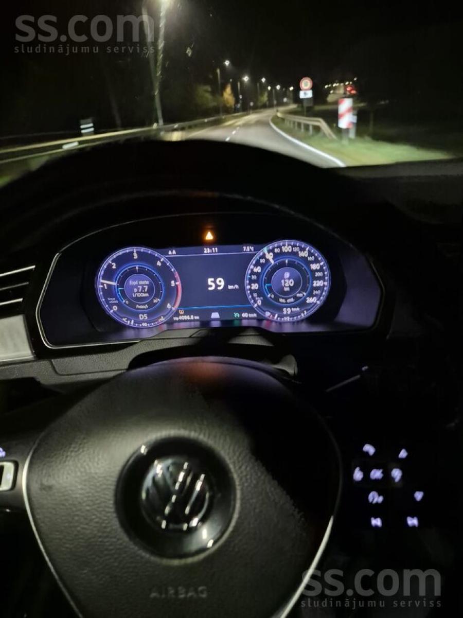 Melns Volkswagen Passat B8 2017 Bauska, ar dzinēja tilpumu 2.00 L un nobraukumu 455 tūkst. km par 6400 €, foto 5 vietnē AUTOMOTO.COM.LV