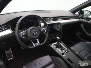 Black Volkswagen Passat B8 2018 in Vilnius, with an engine capacity of 1.40 L and mileage of 264 thousand km for 12999 €, photo 16 on AUTOMOTO.COM.LV
