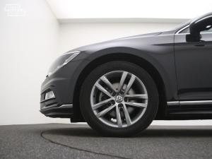 Black Volkswagen Passat B8 2018 in Vilnius, with an engine capacity of 1.40 L and mileage of 264 thousand km for 12999 €, photo 28 on AUTOMOTO.COM.LV