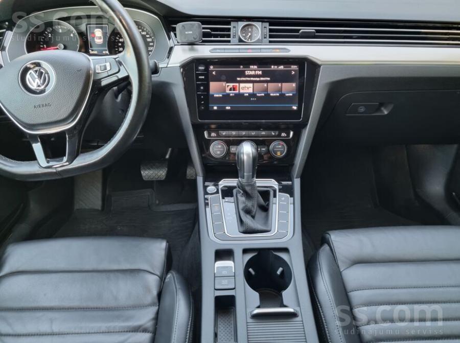 Melns Volkswagen Passat B8 2018 Rīga, ar dzinēja tilpumu 2.00 L un nobraukumu 140 tūkst. km par 13700 €, foto 7 vietnē AUTOMOTO.COM.LV